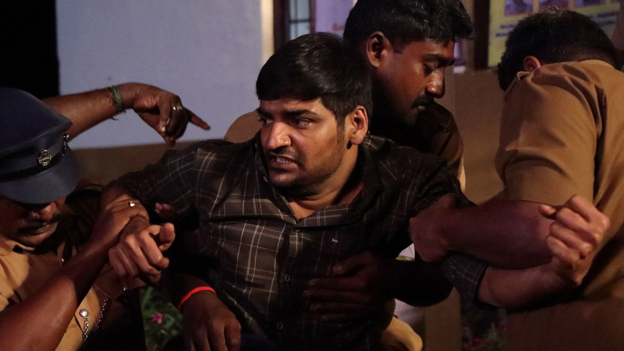 Sattam En Kaiyil Movie Tamilgun